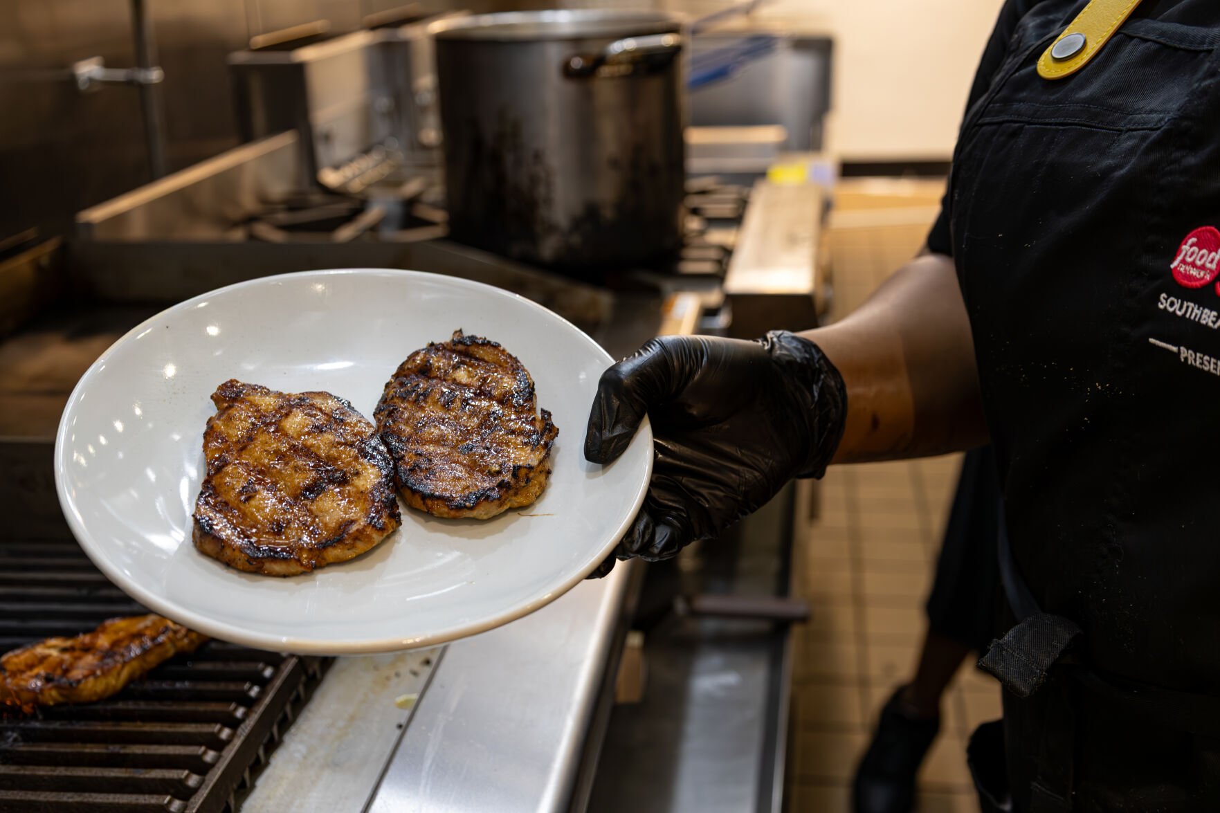 Food Network chef's CHS restaurant sells out on opening day