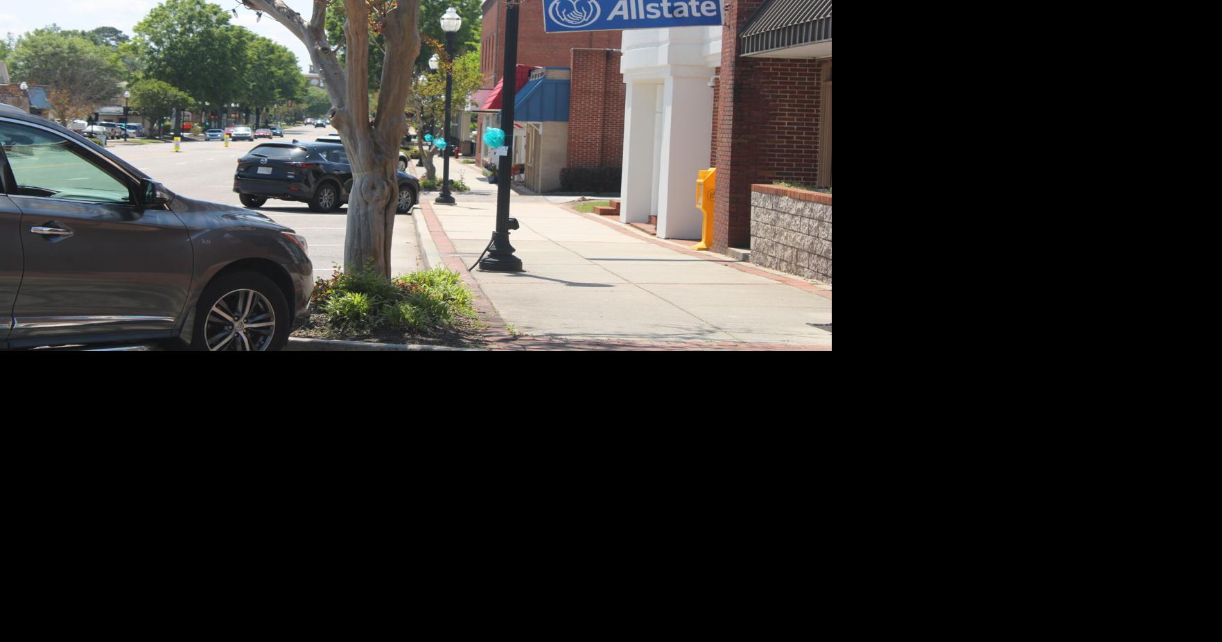 Cumbee Center places teal ribbons throughout CSRA