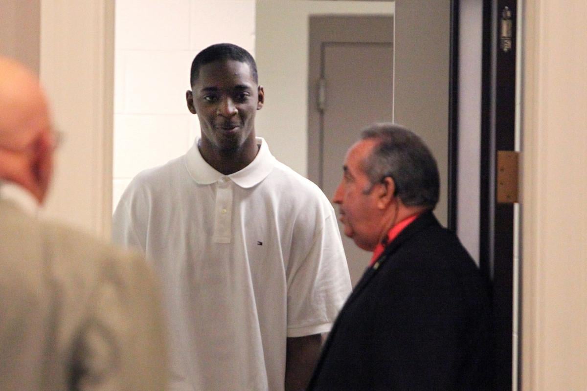 Teen convicted in shooting death of North Charleston bartender Eric ...