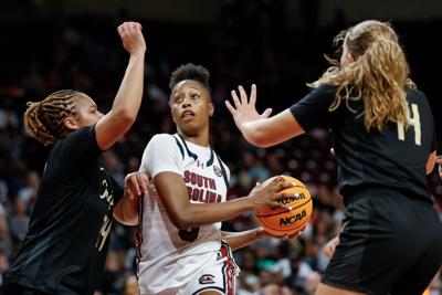 Gamecocks' Joyce Edwards always seeking improvement