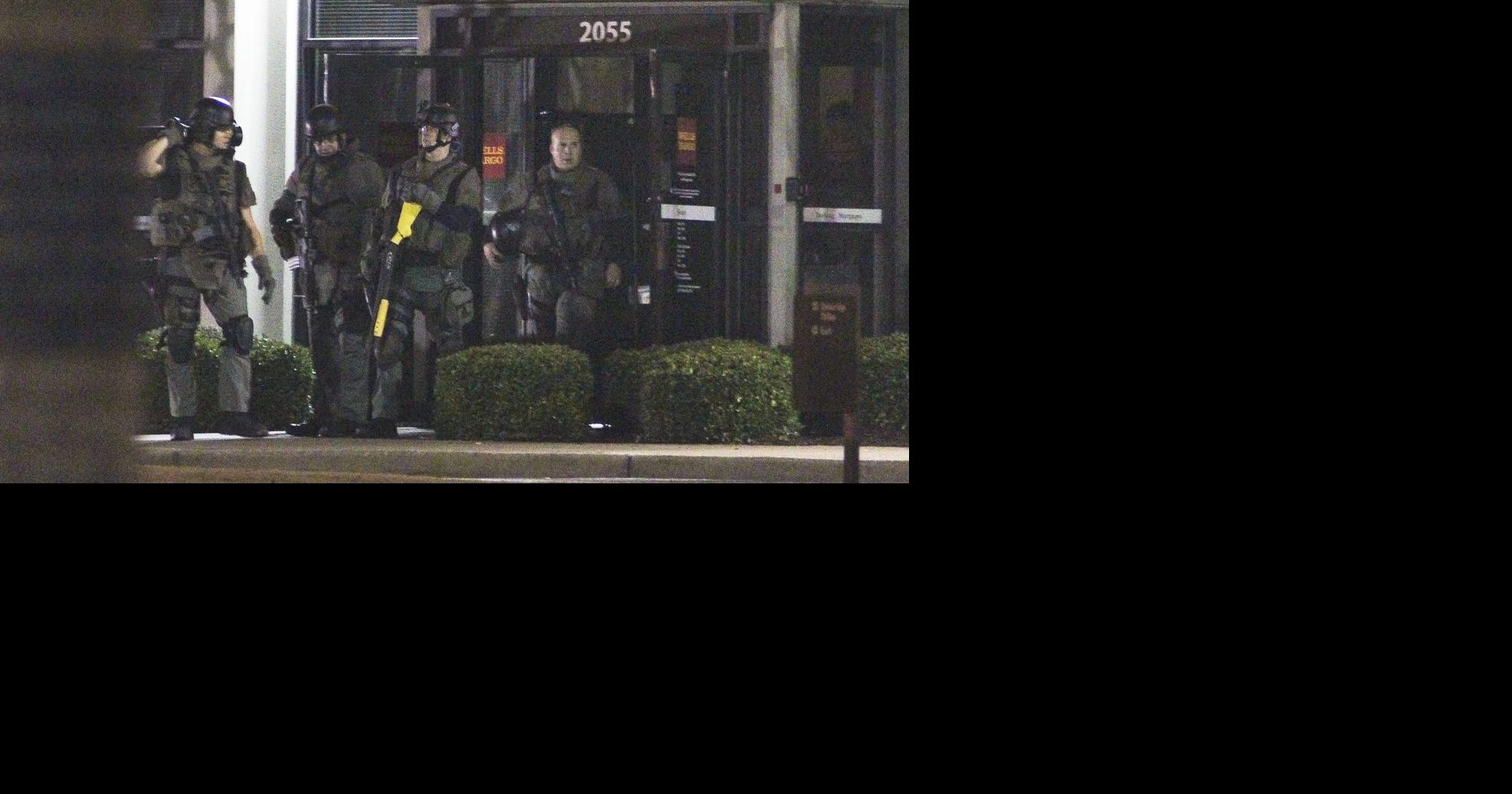 No sign of suspect in Wells Fargo bank robbery