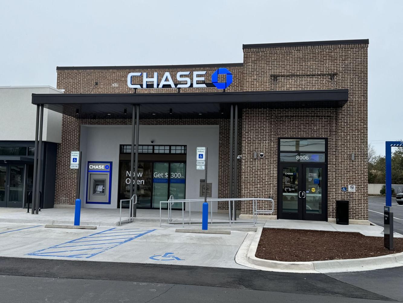 Chase bank opens its first Myrtle Beach retail branch