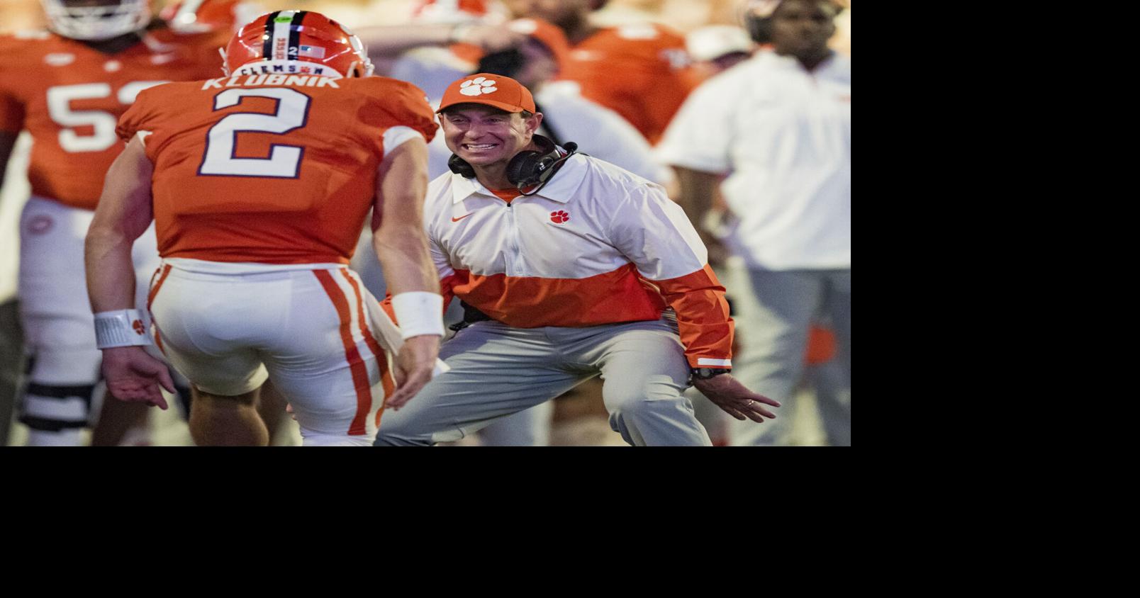Here’s what Clemson’s Dabo Swinney texted LSU’s Brian Kelly