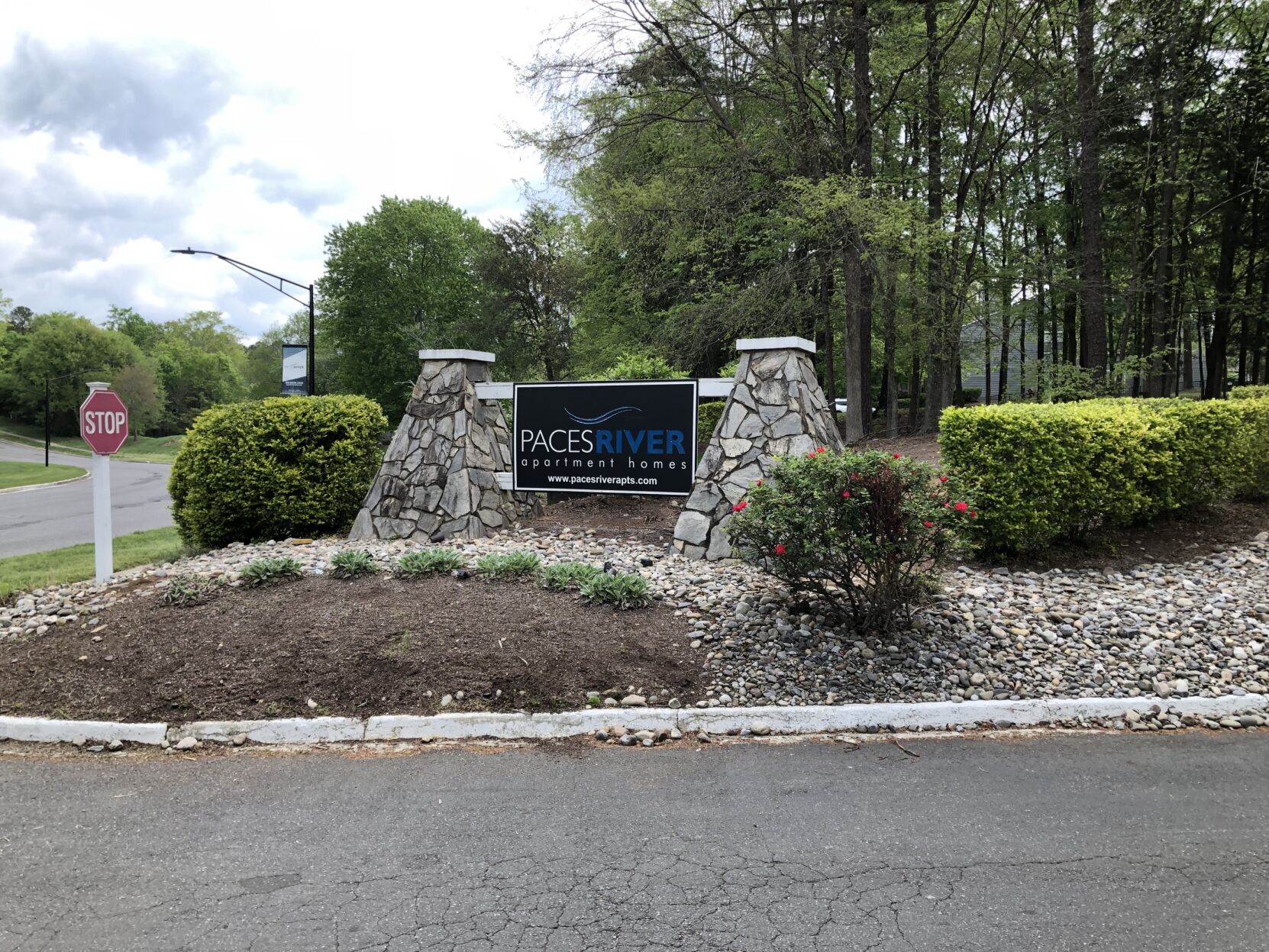 Paces River apartments sold for $77 million to Texas firm