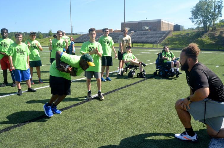 RECing Crew hosts football camp with Yellow Jackets