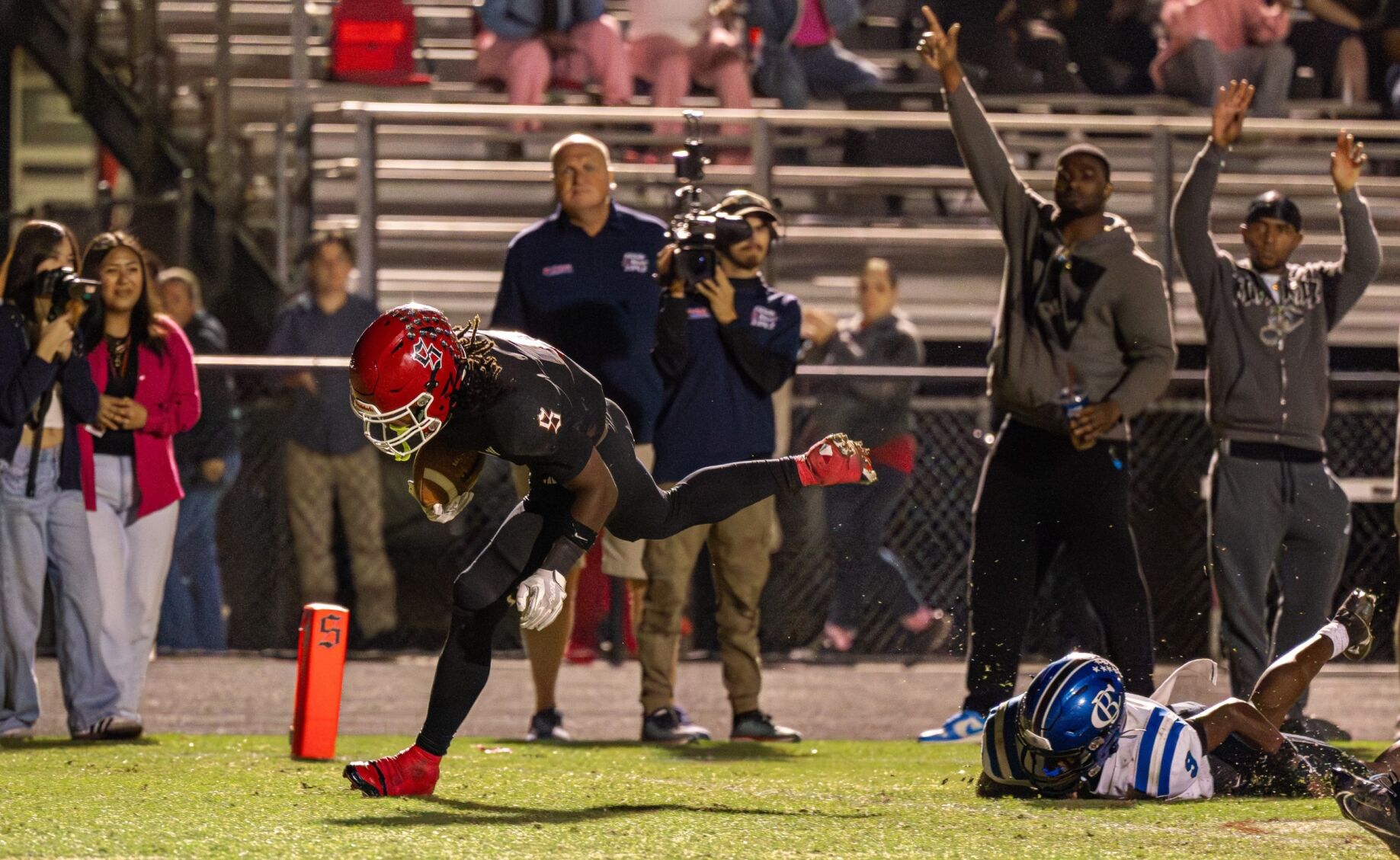 McGowan, Davis power Knights as skid versus Cane Bay ends