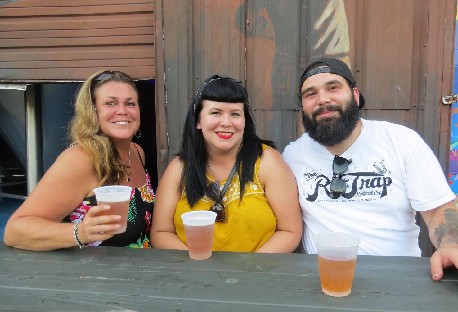 Check out 8 of Charleston's best breweries with food on tap