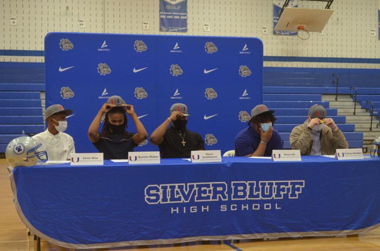 5 Silver Bluff football players sign to continue playing career