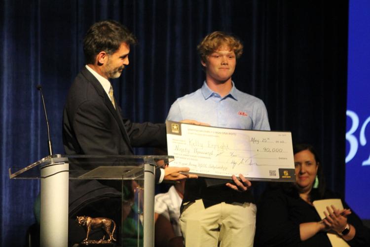 Lucy Beckham’s first class caps high school in night of honor, top ...