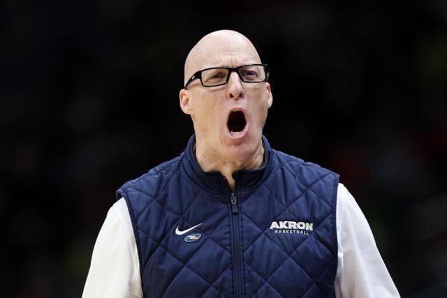 College of Charleston hire former Big Ten, Akron head coach