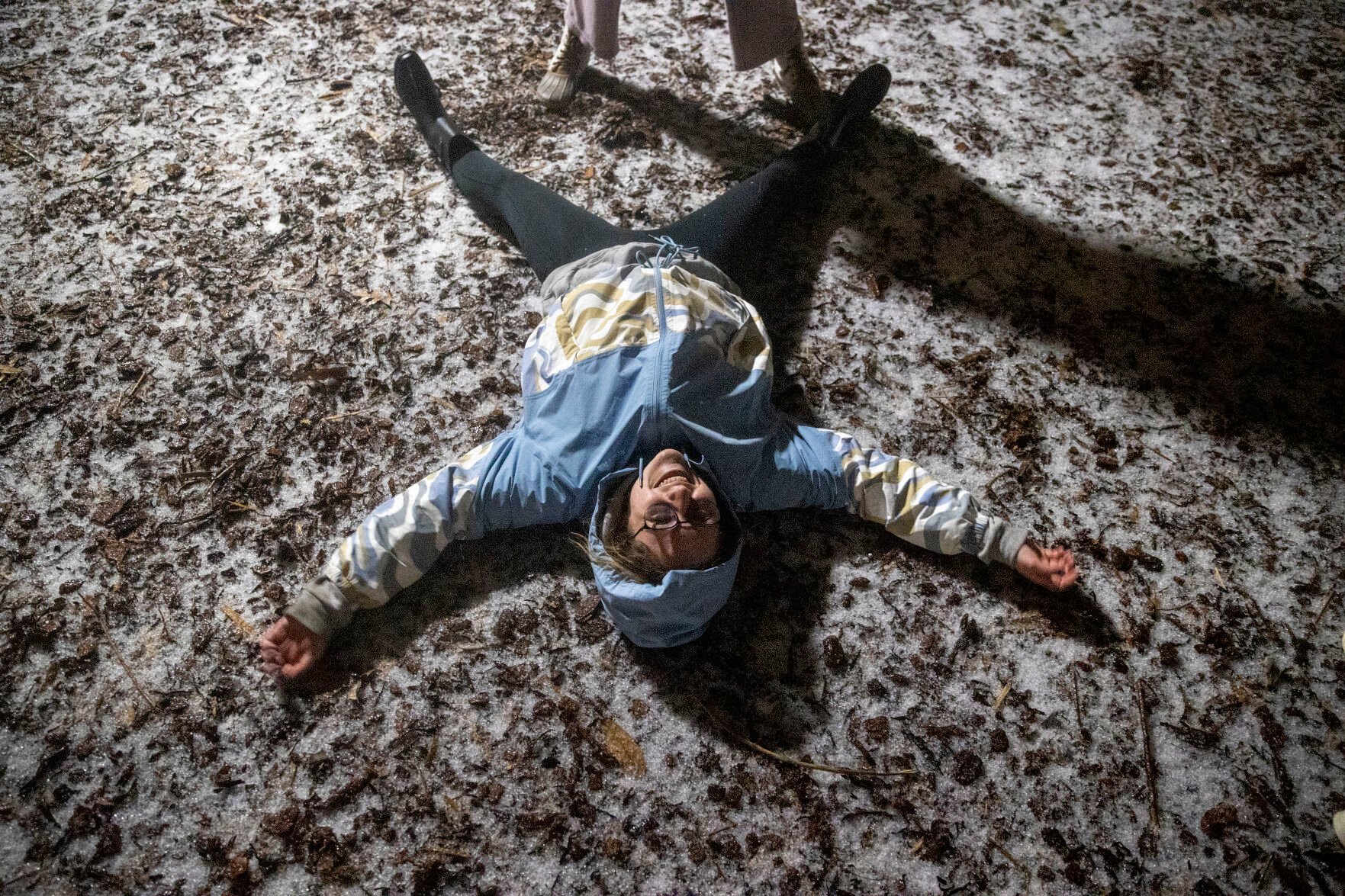 Charleston area makes most of first snow in eight years