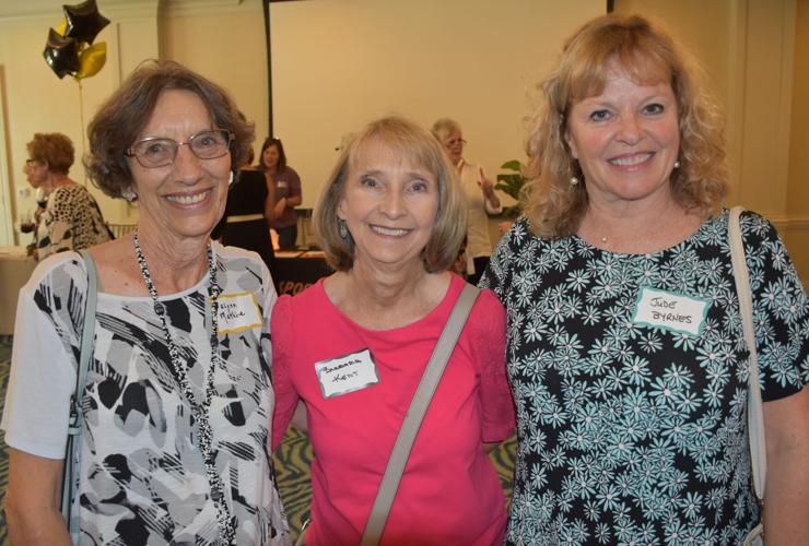 Photos: Women of Woodside Sign Up Day