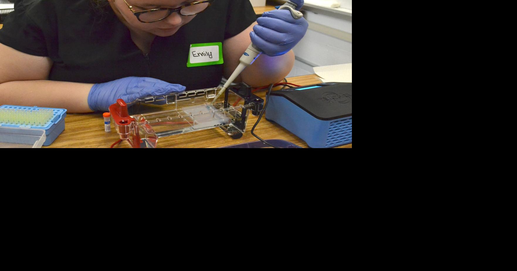 Students show off their knowledge with Biomedical Science Student ...