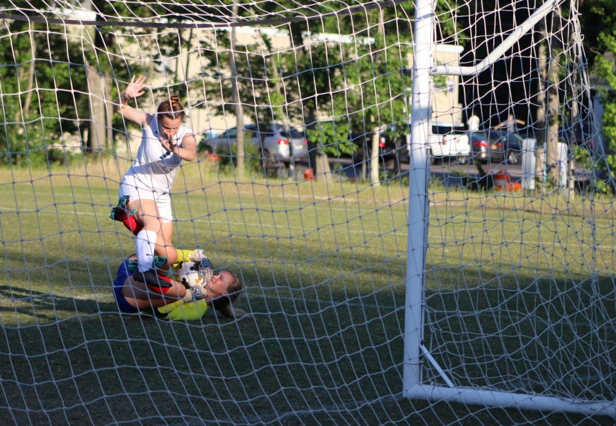 Pinewood Girls soccer advances to championship | Sports ...