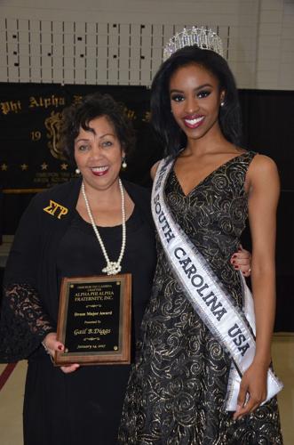 Gail Diggs receives Drum Major Award at annual MLK breakfast