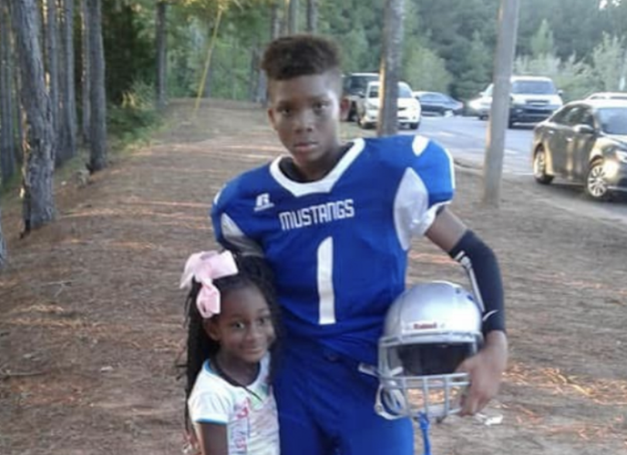 Clemson WR Tristan Smith made foster care, JUCO trek for mom