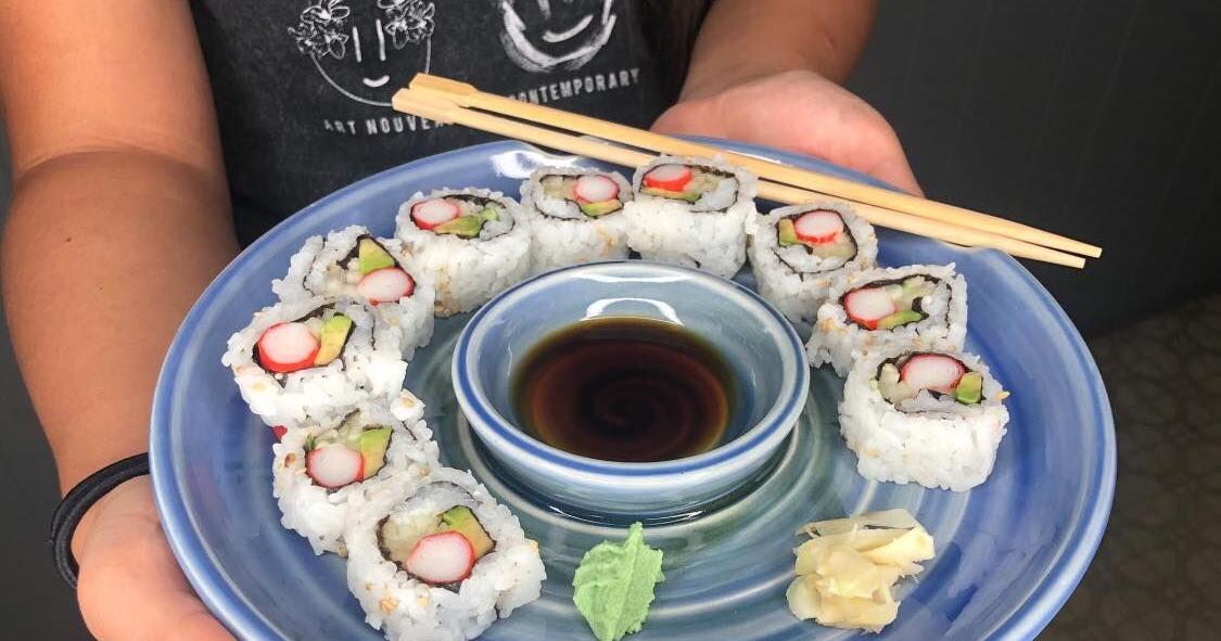 Table Crumbs: Kyle Smith makes pottery for local chefs