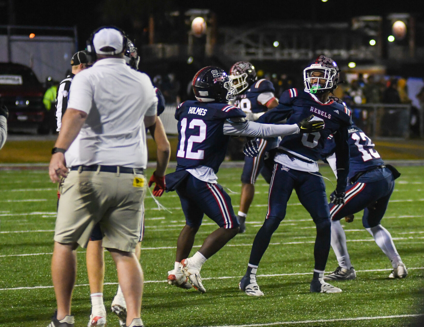 Strom Thurmond wears crown as Class AA football champions