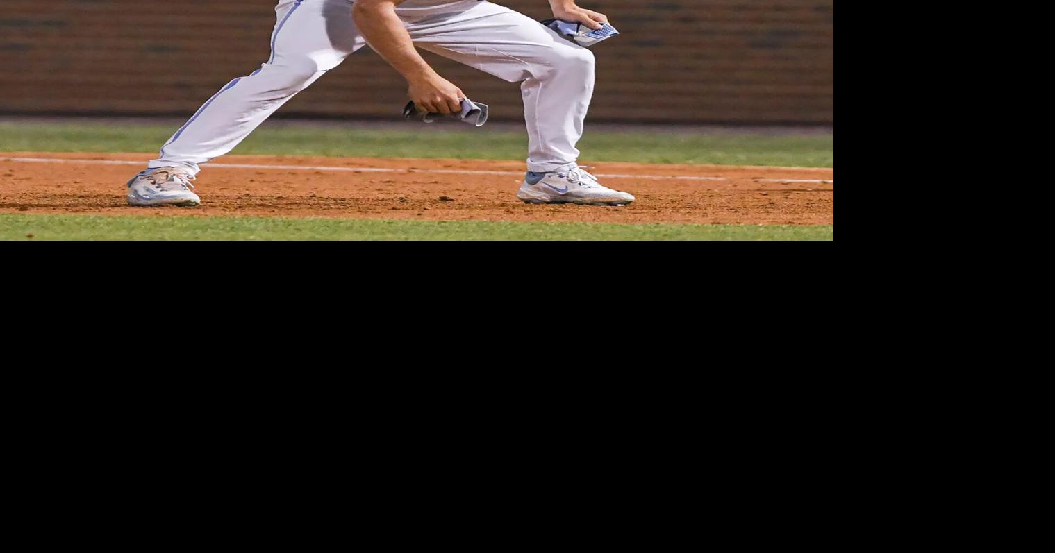Former UNC outfielder transfers to College of Charleston
