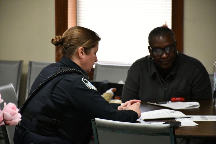 Community forum brings residents, police together for open dialogue