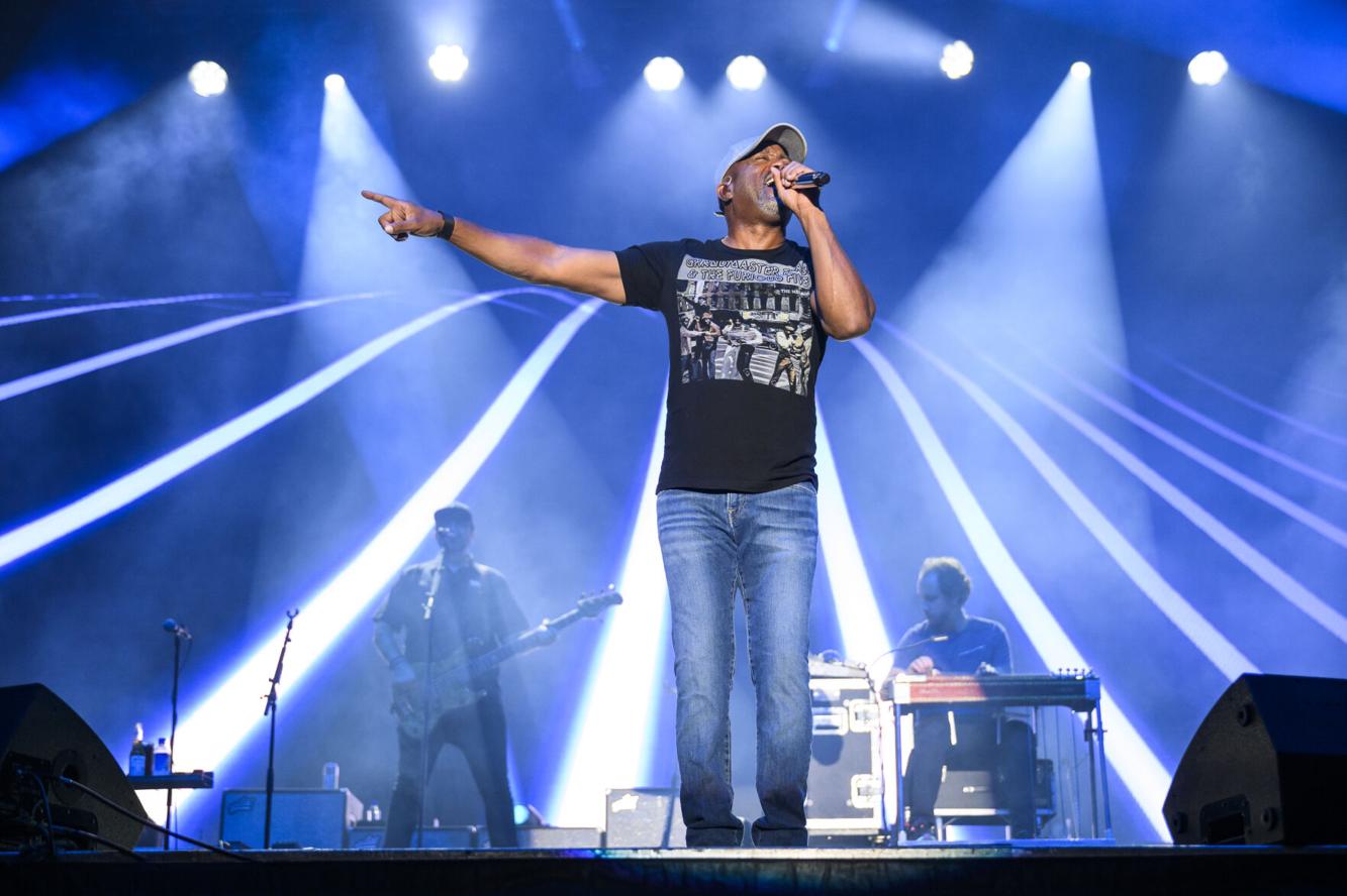 County music singer Darius Rucker moves to London