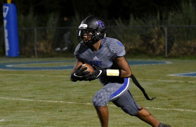 Fort Dorchester v. River Bluff Football