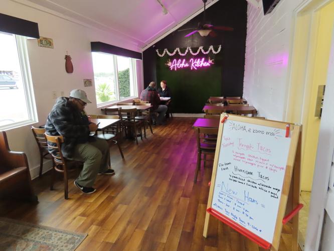 Aloha Kitchen offers Florence traditional Hawaiian food