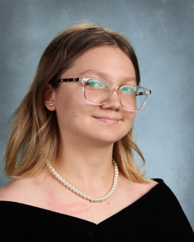 Ashley Ridge High School Graduates