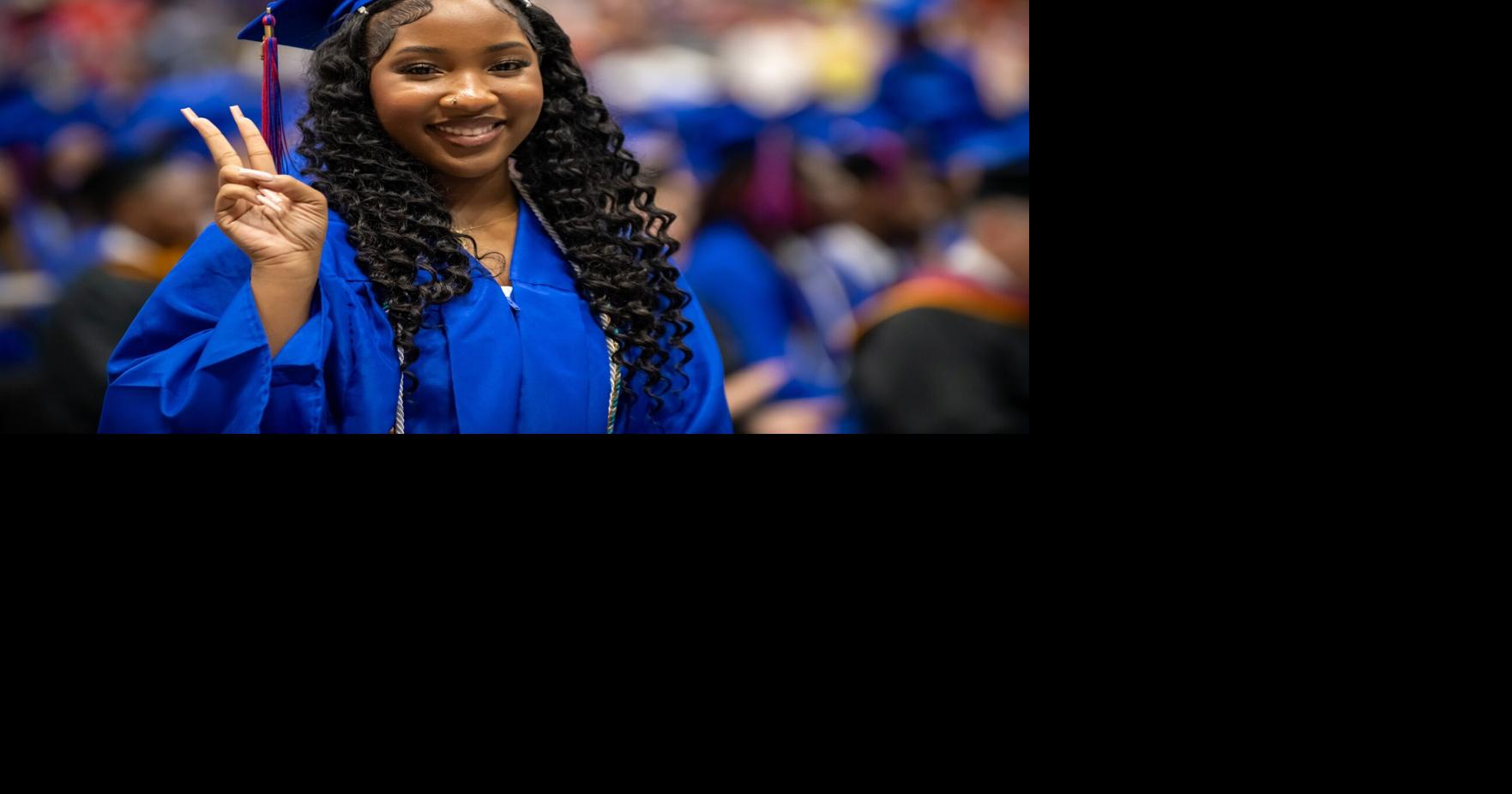 DD2 graduation pics | | postandcourier.com