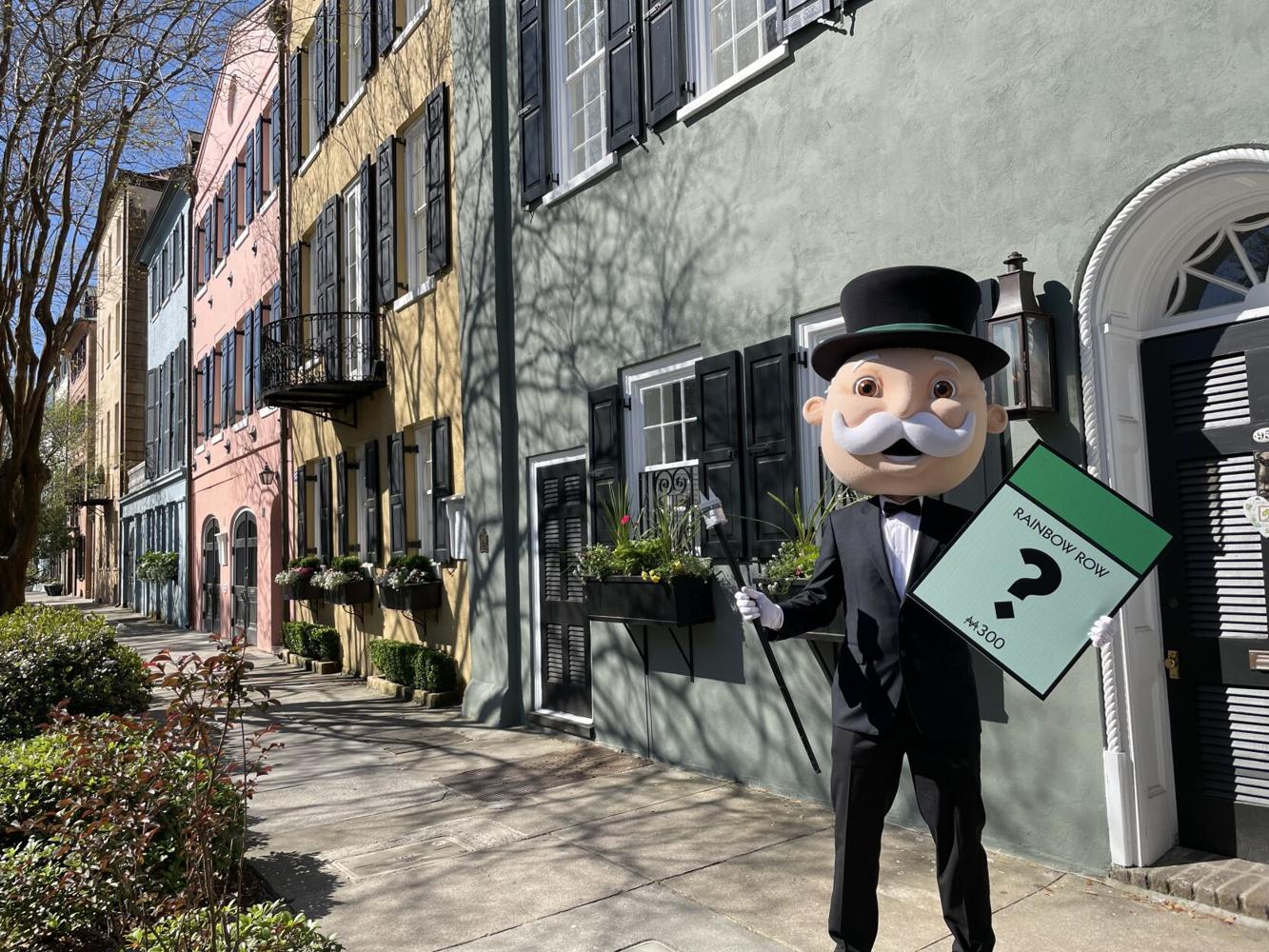 Charleston Monopoly board features local landmarks