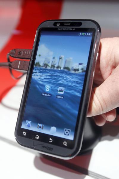 Verizon reveals first 4G wireless tablets, phones | Business ...