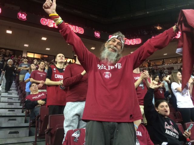 "Gamecock Jesus" dies at 70