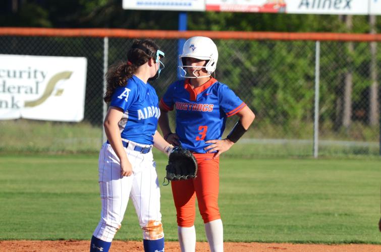 Midland Valley softball walks off Airport in playoffs