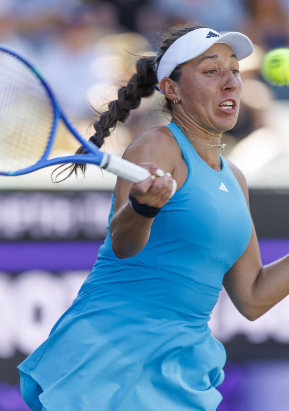 Pegula, Starodubtseva reach Charleston Open tennis final
