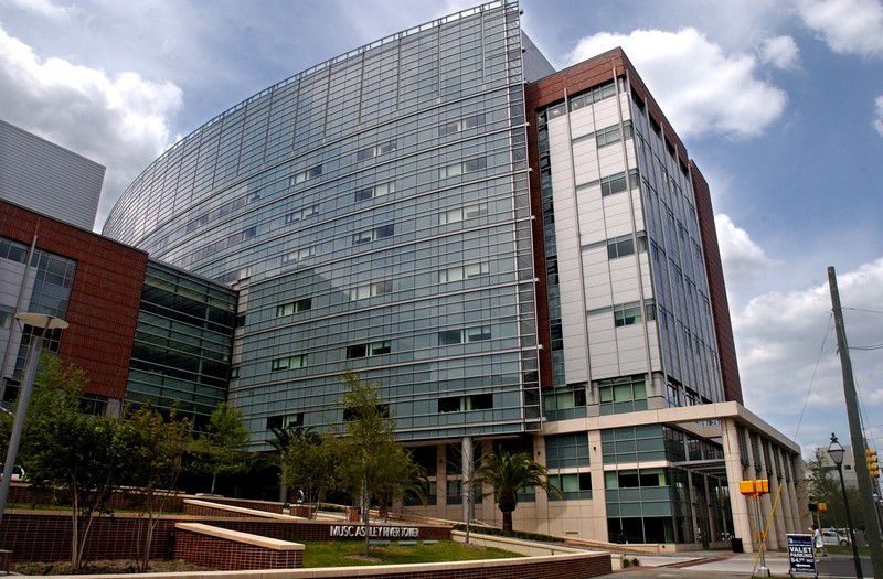 Female doctors at MUSC say maternity leave policies punish women