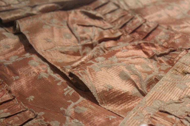 Eliza Pinckney dress now on display at Charleston Museum a 'rarity'