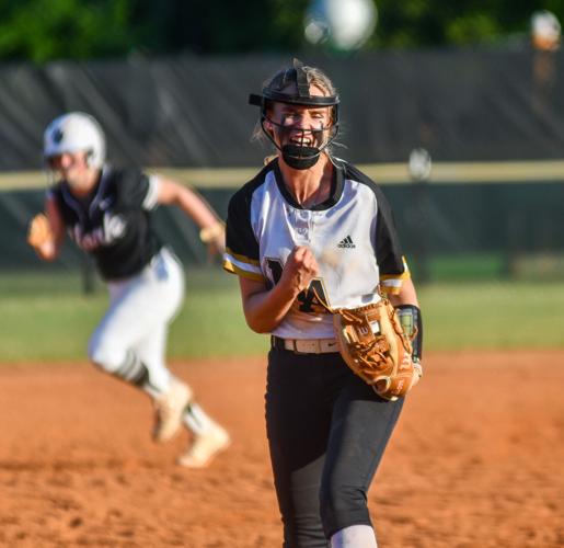 Jackets bounce back, reach Upper State finals