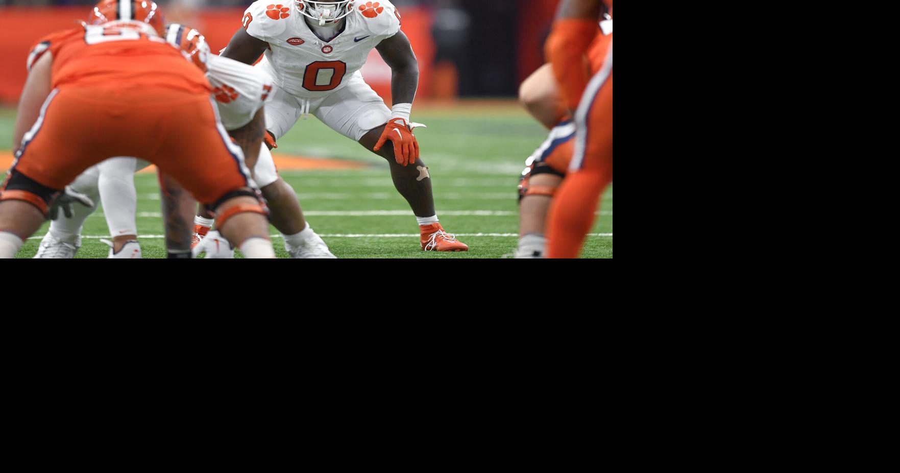 Clemson's Barrett Carter tired of 'disrespect' as UGA looms