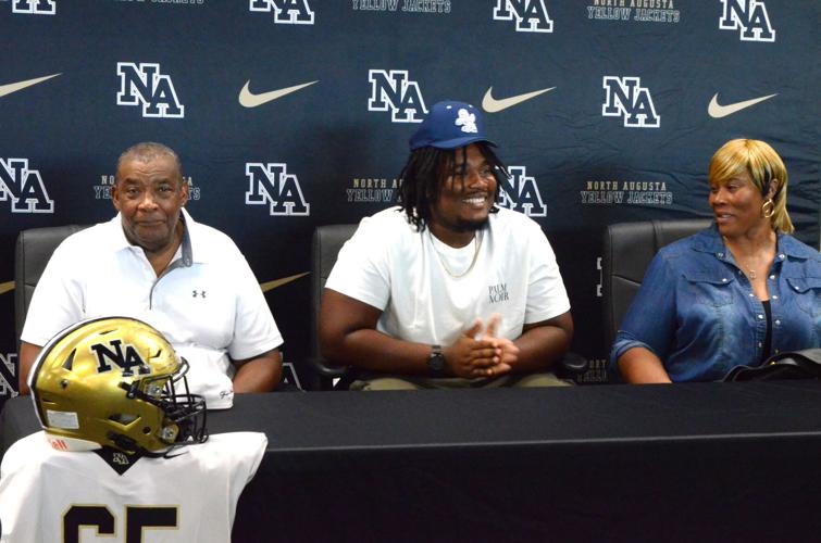 North Augusta football player commits to Liberty University