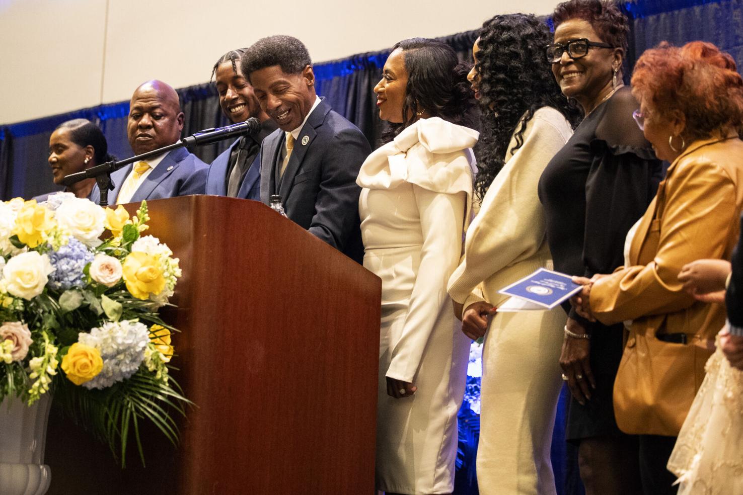 Reggie Burgess becomes North Charleston's fourth mayor