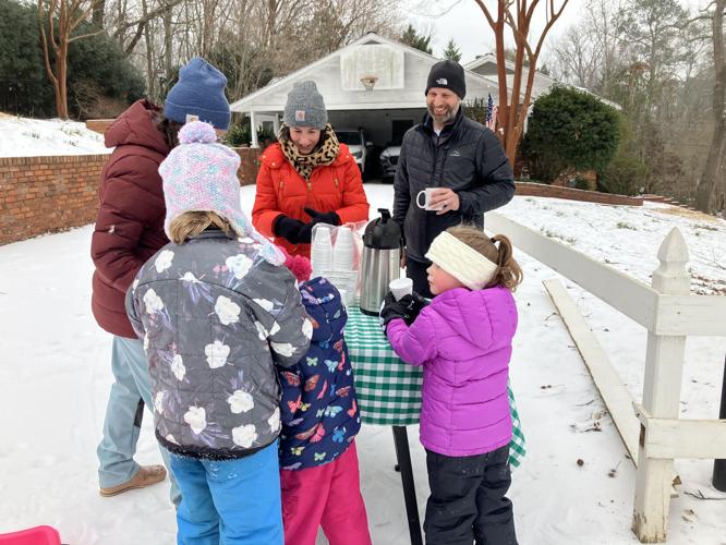 Ice storm warning, power outages continue in Upstate SC