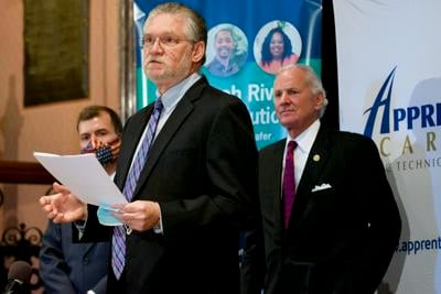 SRNS, McMaster announce task force to establish 300 apprenticeships