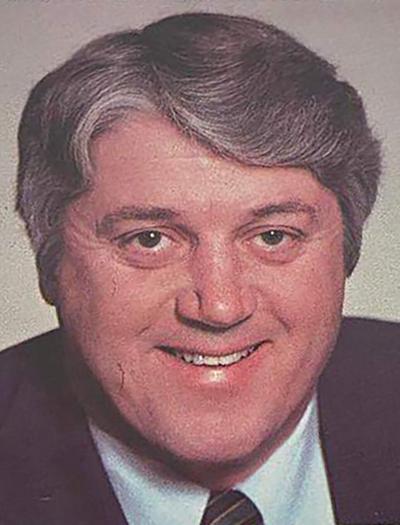 Former South Carolina football coach Richard Bell dies at 88