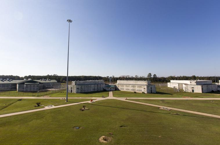 SC inmate injured in Lee riot dies in suspected suicide