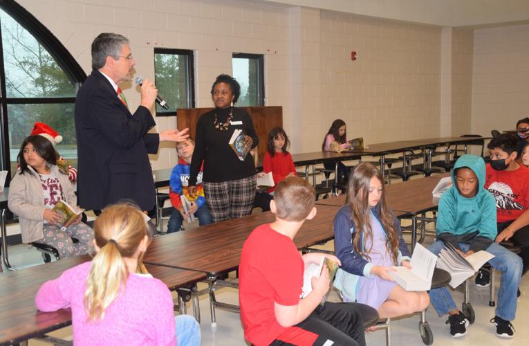 Warrenville Elementary third graders receive dictionaries from Aiken ...