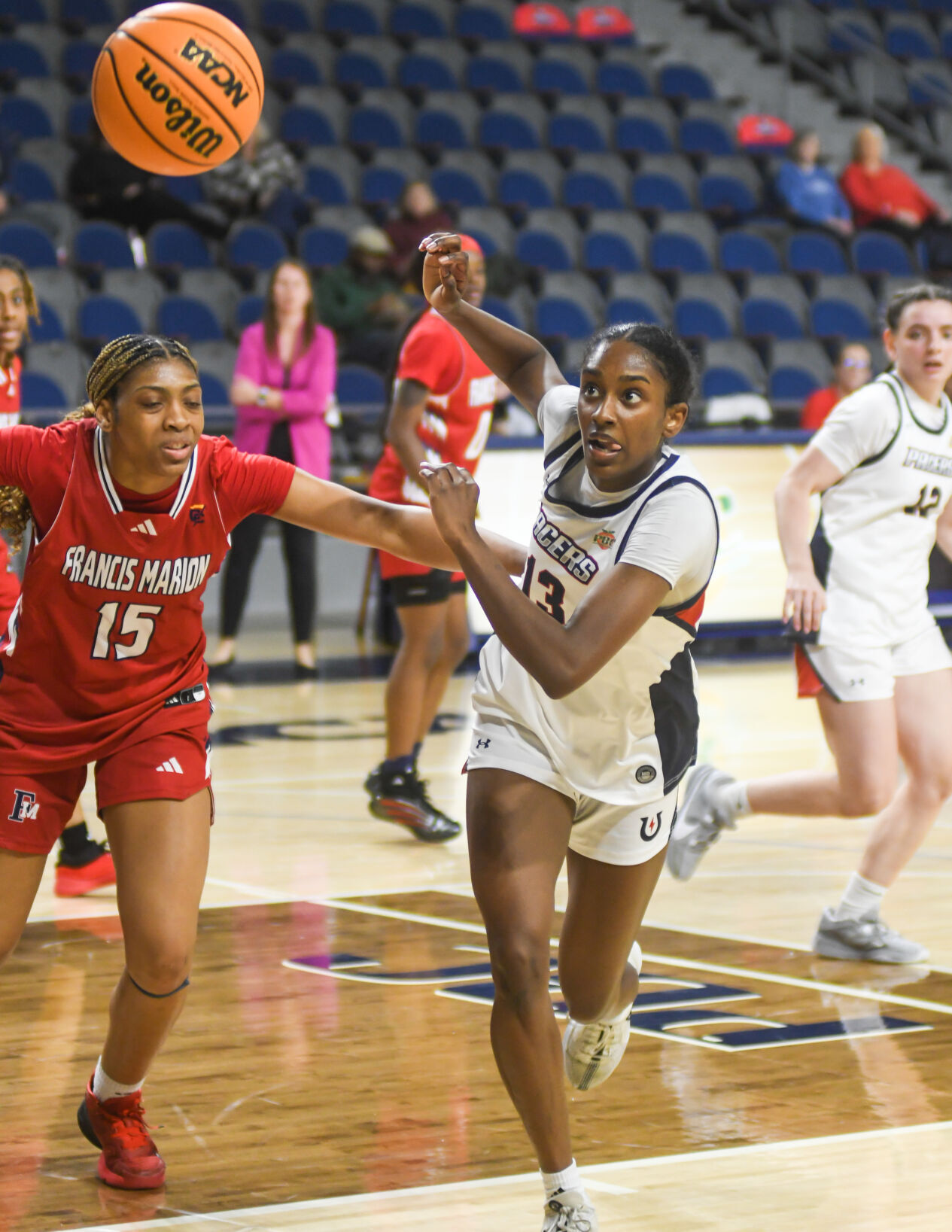 USC Aiken women's basketball team falls after Lander's 4th-quarter rally