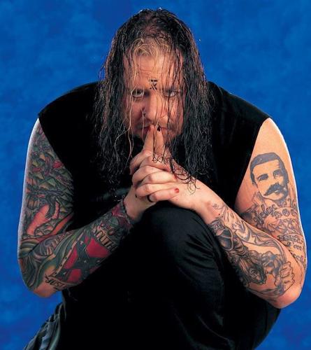 Where is Dennis Knight now?