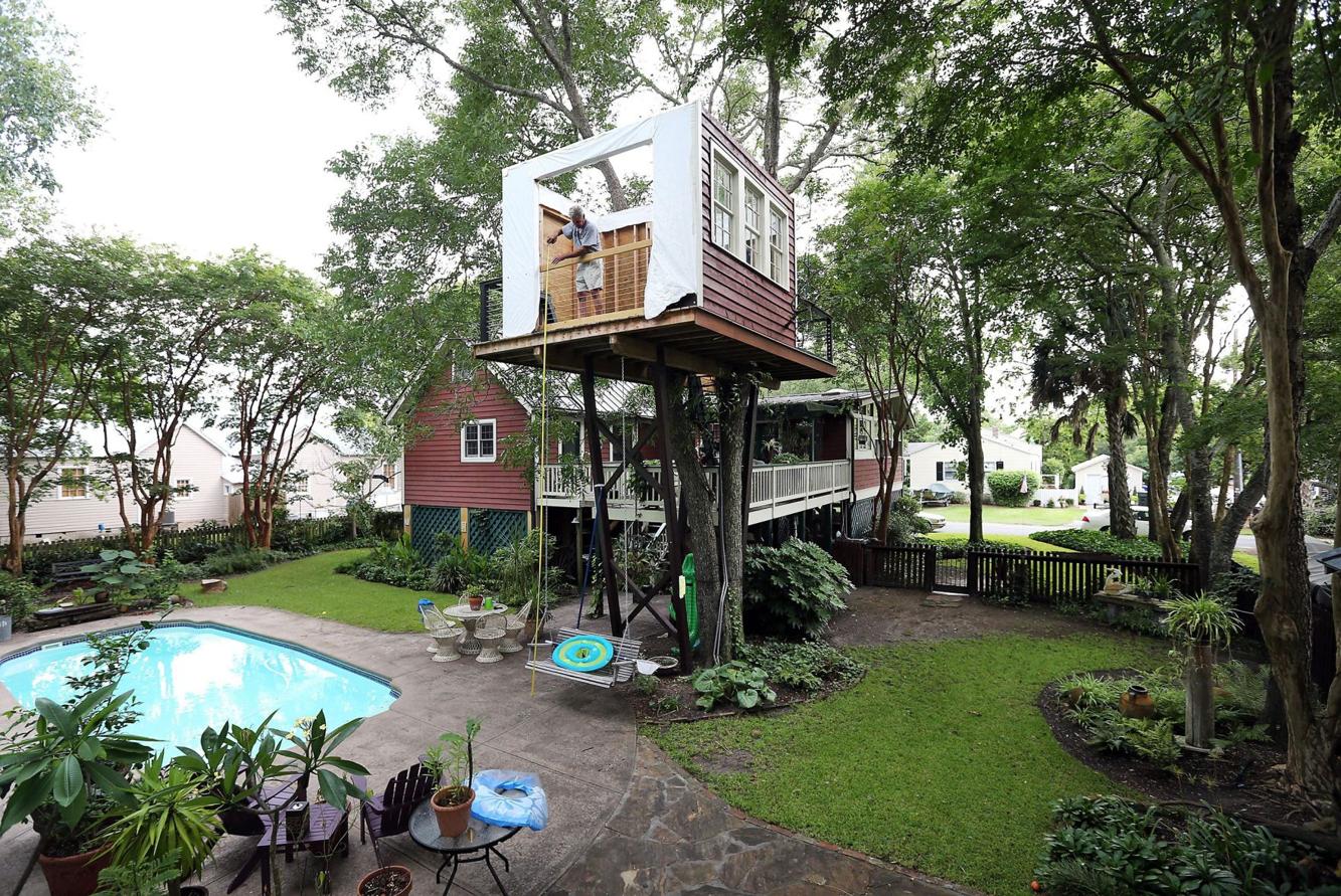 Tree house tests limits of Sullivan’s Island zoning laws | Archives ...