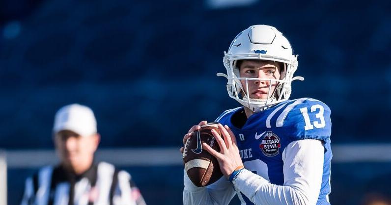 Duke's Riley Leonard, son of ex-Citadel basketball player, blazes own trail