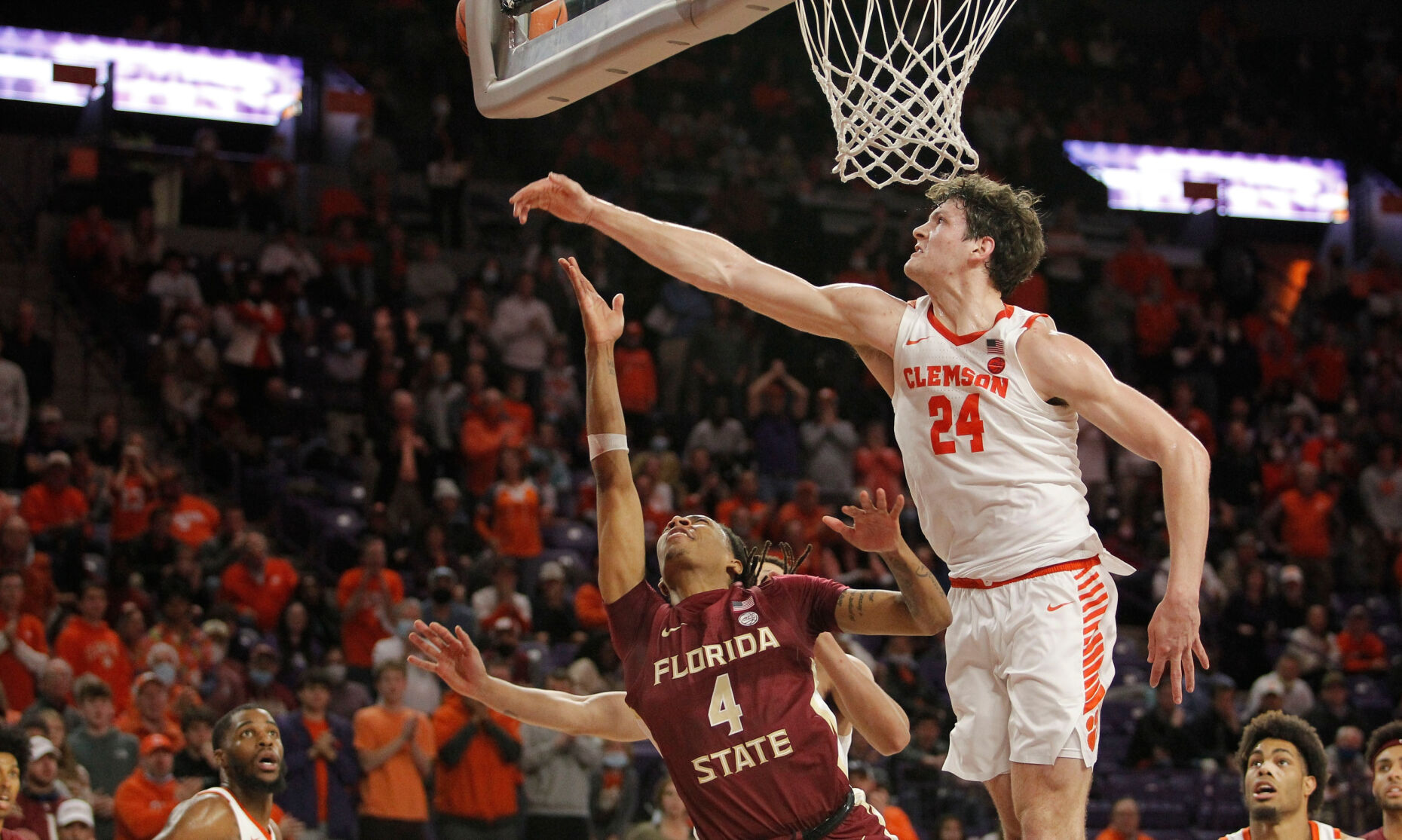 Why Clemson big man P.J. Hall is 'most improved player on the planet'